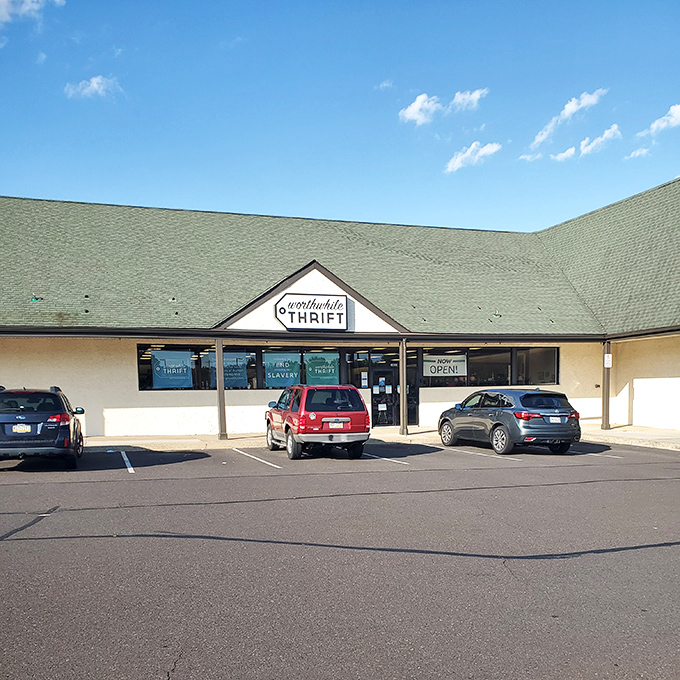 The parking lot fills early on weekends &ndash; a testament to the magnetic pull of Pennsylvania's most addictive treasure hunt destination.