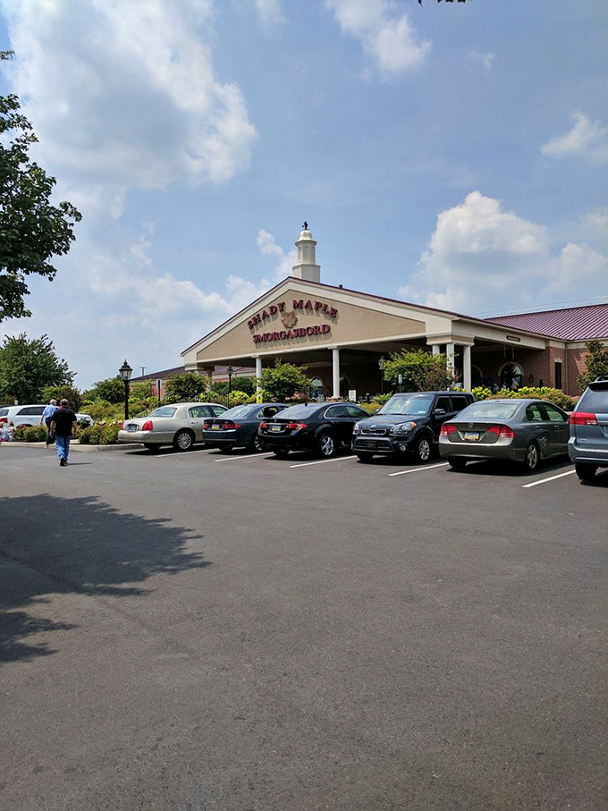 The parking lot fills early with hungry visitors who've driven from across the state. Some say you can spot license plates from three states away.