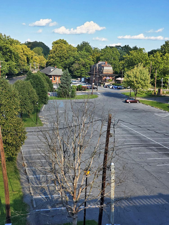 Room for everyone at this hidden gem. The spacious parking area hints at The Wooden Match's popularity without spoiling its "best-kept secret" status.