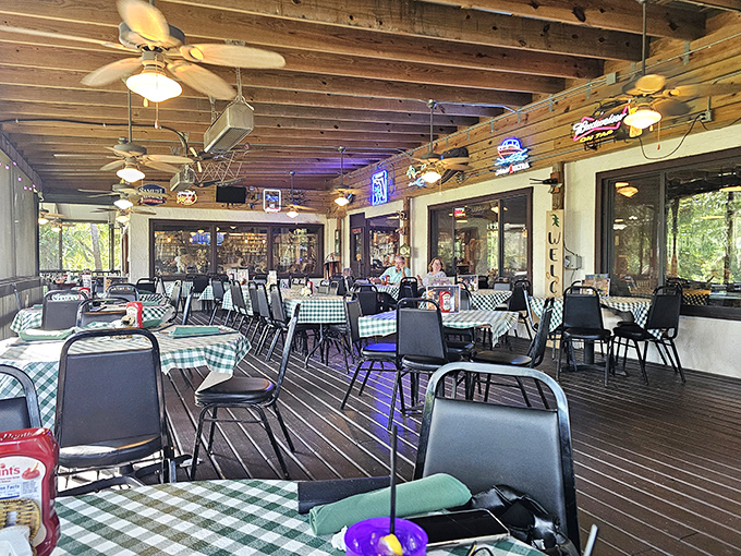 The screened patio offers a more civilized dining experience, where the only wildlife is what's passing by outside&mdash;or on your plate.