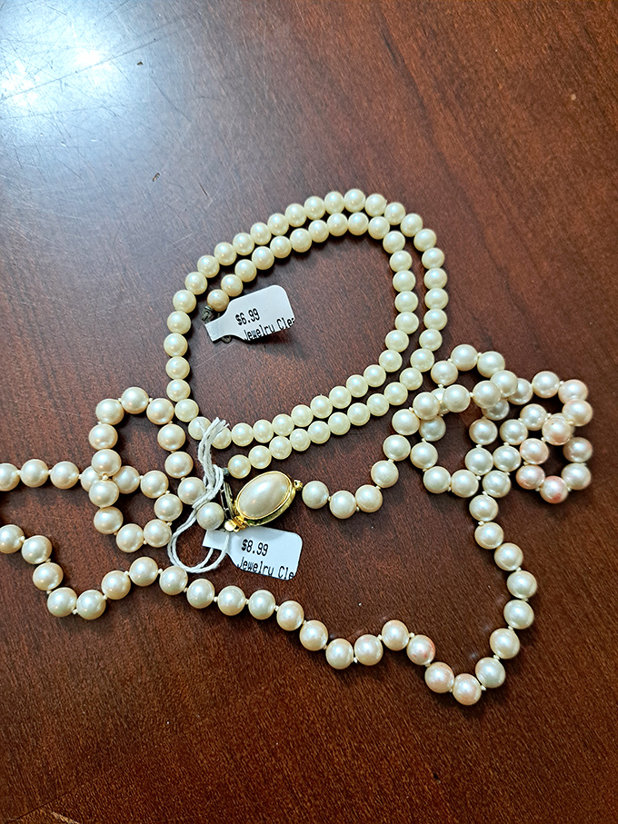 Pearl necklaces that bring Audrey Hepburn elegance without the Tiffany's price tag. Breakfast not included, but glamour certainly is.