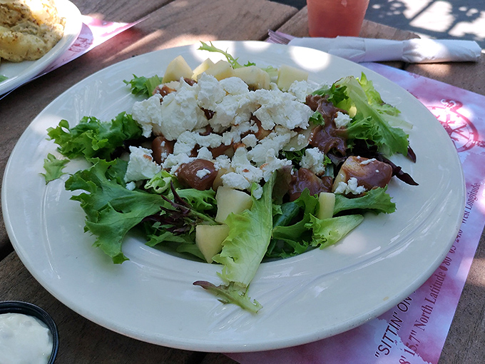 A salad that doesn't apologize for being healthy&mdash;it's too busy showing off its fresh ingredients and perfect balance.