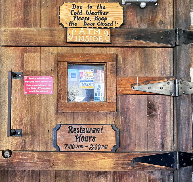 The door that separates you from breakfast bliss is clearly marked. Those hours&mdash;7am to 2pm&mdash;are the golden window of opportunity.