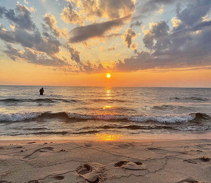 Heaven's light show doesn't require tickets or reservations. Esch Beach sunsets&mdash;the kind that make you pause mid-conversation in awe.