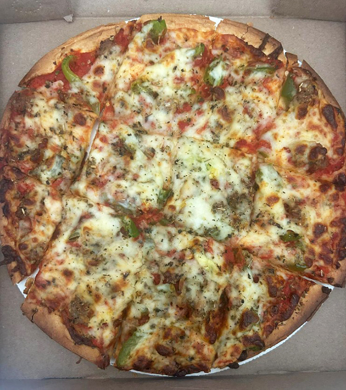 This isn't just pizza&mdash;it's a thin-crust testament to the fact that Florida can do Chicago proud.