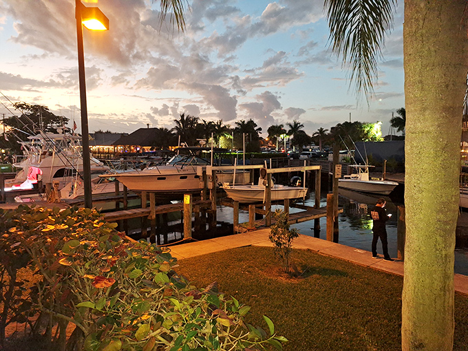 Million-dollar marina views come free with your meal &ndash; probably the best deal in all of Florida.