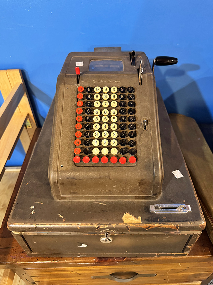 This vintage Smith-Corona adding machine has tallied more transactions than most modern calculators&mdash;and looks infinitely cooler doing it.