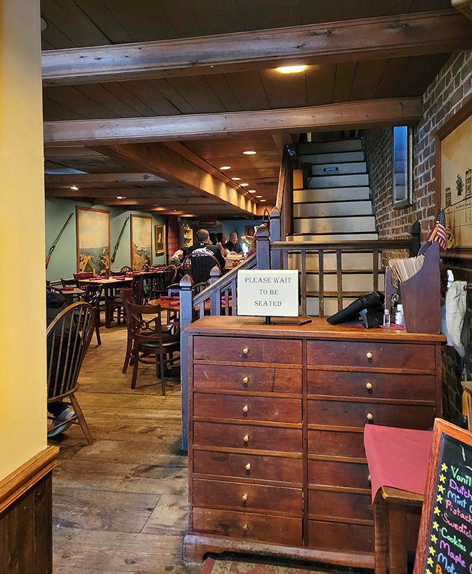 Please wait to be seated might be the hardest instruction to follow when the aromas from the kitchen are performing a siren song of colonial deliciousness. 