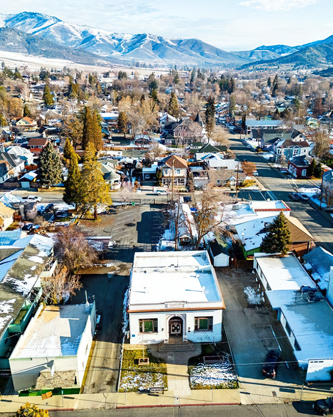 Winter blankets Yreka in a postcard-perfect scene, where snow-capped mountains cradle a town that seems to exist in a parallel, less-hurried universe.