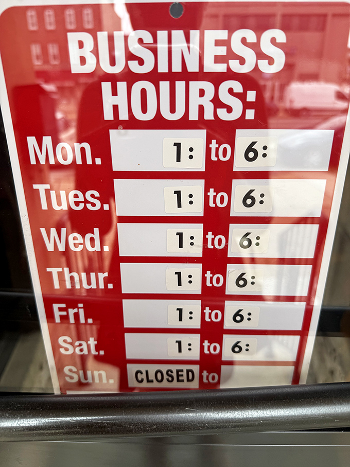 Open six days a week, giving you plenty of opportunities to satisfy those inevitable pork chop cravings that develop.