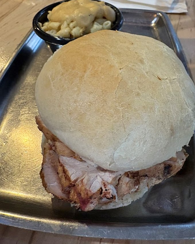 A sandwich so straightforward it doesn't need fancy toppings&mdash;just meat, bread, and your undivided attention.