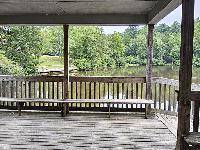 This lakeside deck practically whispers, "Bring your morning coffee here." The perfect spot to watch the day unfold without a schedule.