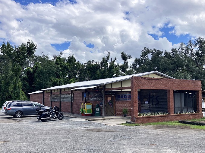 Holton Still Sports Bar & Grill stands ready to serve cold beverages and hot food in a setting where everybody might not know your name yet&mdash;but they will soon.