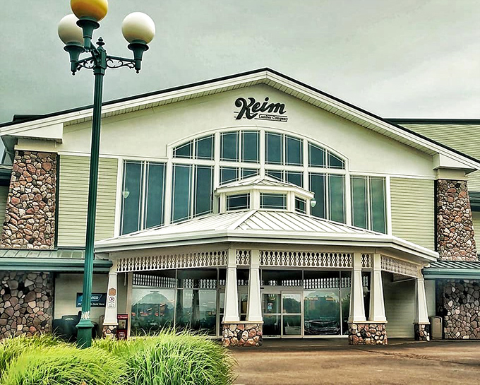 Keim's impressive facade might seem surprisingly modern, but inside you'll find the same commitment to quality and craftsmanship that defines everything in Charm.