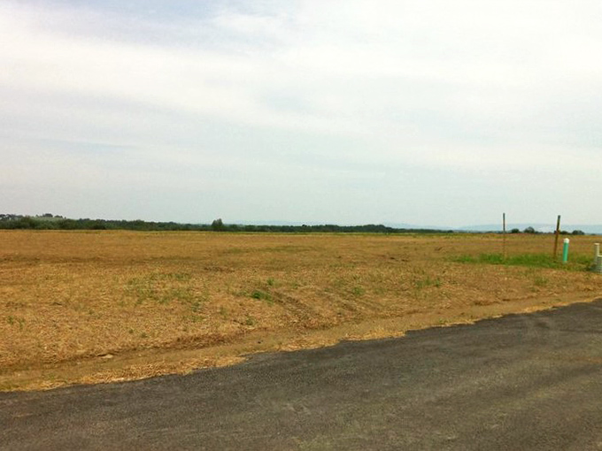 Room to breathe, room to grow. The surrounding countryside ensures that Creek View maintains its peaceful character even as new neighbors arrive.