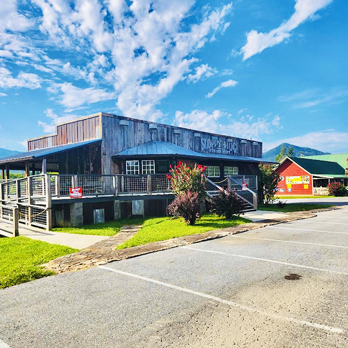 Standing proud against Tennessee's blue skies, Sloppy Hog isn't just a restaurant—it's a landmark for hungry travelers who appreciate authenticity.