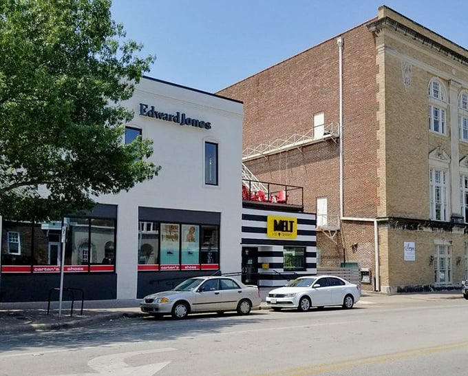 Street view reveals how this humble storefront hides extraordinary frozen treasures from unsuspecting passersby driving past.