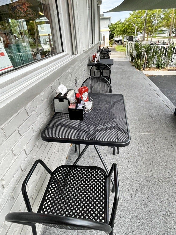 The outdoor seating offers fresh air with your fresh coffee&mdash;Florida's version of al fresco dining.
