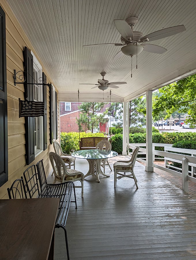 The front porch, with its ceiling fans and white wicker furniture, practically demands you sit a spell and digest both your meal and the day's adventures.