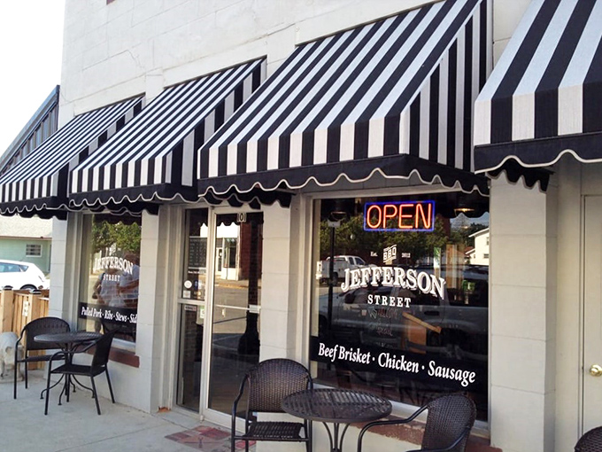 Even the exterior seating area seems to say, "Hurry up and get inside&mdash;the good stuff's waiting." Those black and white awnings are practically BBQ semaphore.