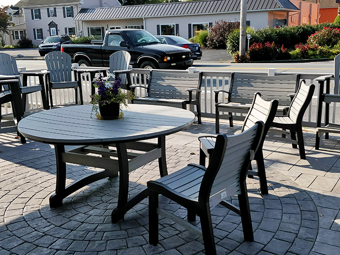 Outdoor seating for when you need fresh air between helpings. The perfect spot to contemplate why you don't eat like this every day.