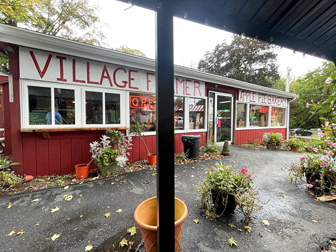 The classic red-and-white exterior stands as a landmark for hungry travelers. Like a lighthouse for those lost in a sea of chain restaurants and fast food.