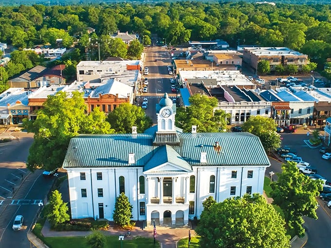 From above, Oxford reveals itself as a perfect grid of history, culture, and academia, with the courthouse anchoring this literary oasis.