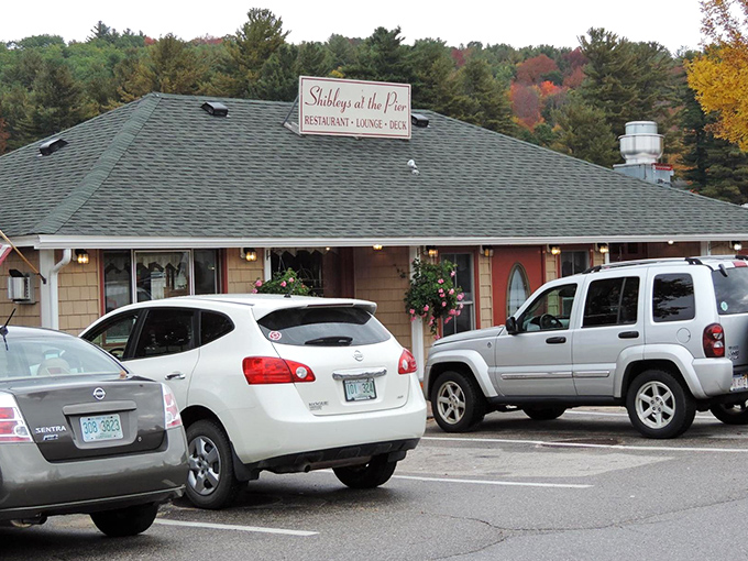 Even the parking lot has that "we've been expecting you" charm. Your seafood adventure begins the moment you pull in.