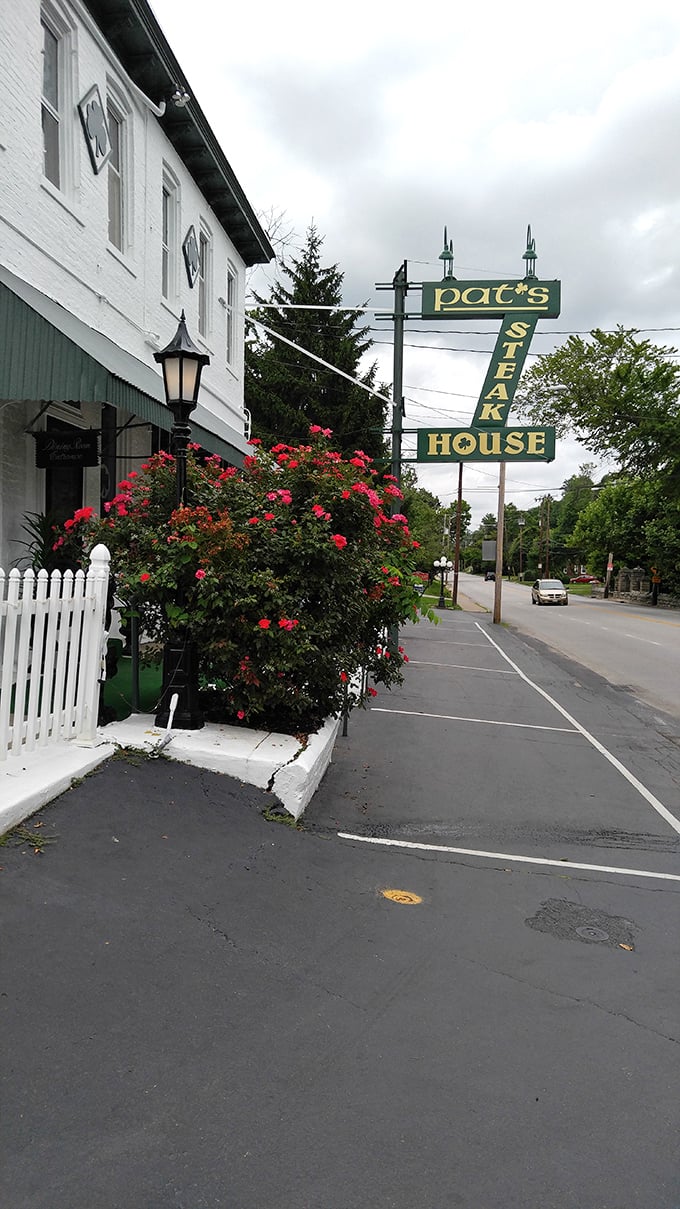 Approaching Pat's feels like discovering a secret clubhouse for carnivores. The roses add a touch of romance to what will surely be a passionate affair with protein.