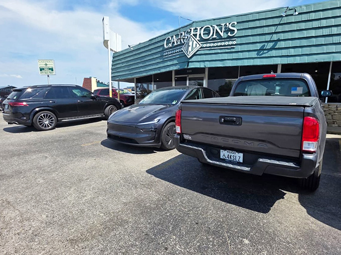 A busy parking lot is the surest sign of good food. Texans know&mdash;when the trucks and luxury cars park side by side, something delicious awaits.