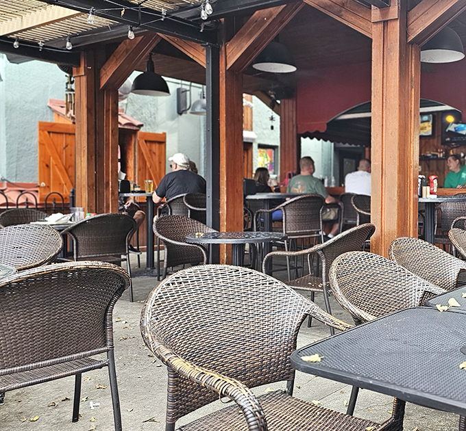The outdoor patio offers a perfect perch for people-watching while you wait for your pizza to arrive. Summer evenings were made for this.