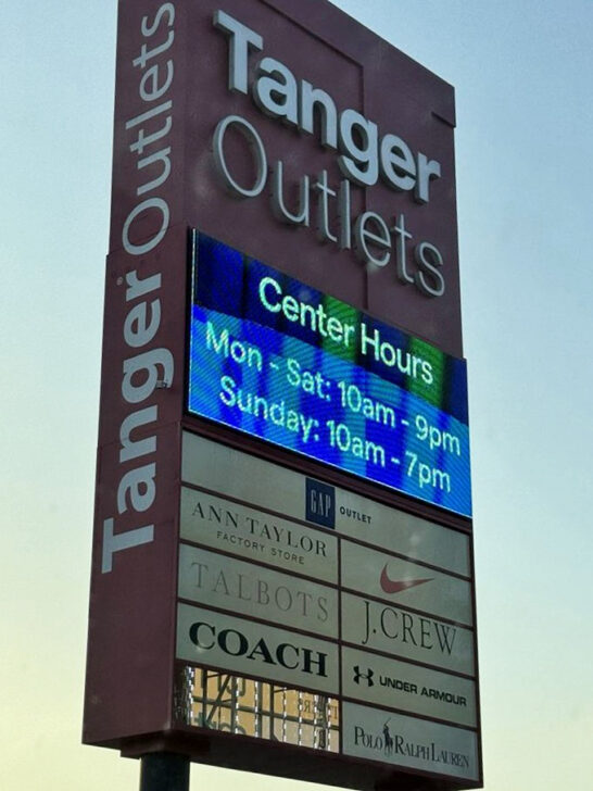 The Enormous Outlet Mall In Louisiana That’s Totally Worth The Drive ...