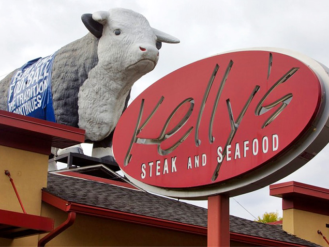 The restaurant's sign and mascot create an unmistakable silhouette against the sky—a beacon for hungry travelers and locals alike.