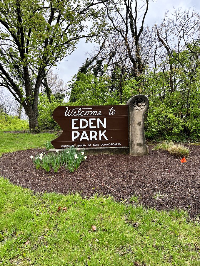 The unassuming welcome sign doesn't begin to hint at the paradise that awaits beyond&mdash;Eden Park truly lives up to its biblical namesake.