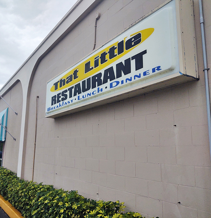 The sign says it all: breakfast, lunch, dinner. No gimmicks needed when you've mastered the art of feeding people well.