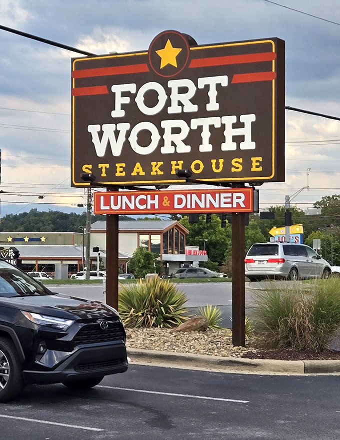 The roadside beacon that guides hungry travelers to beefy salvation. This sign has likely been photographed in countless "before" dinner selfies.