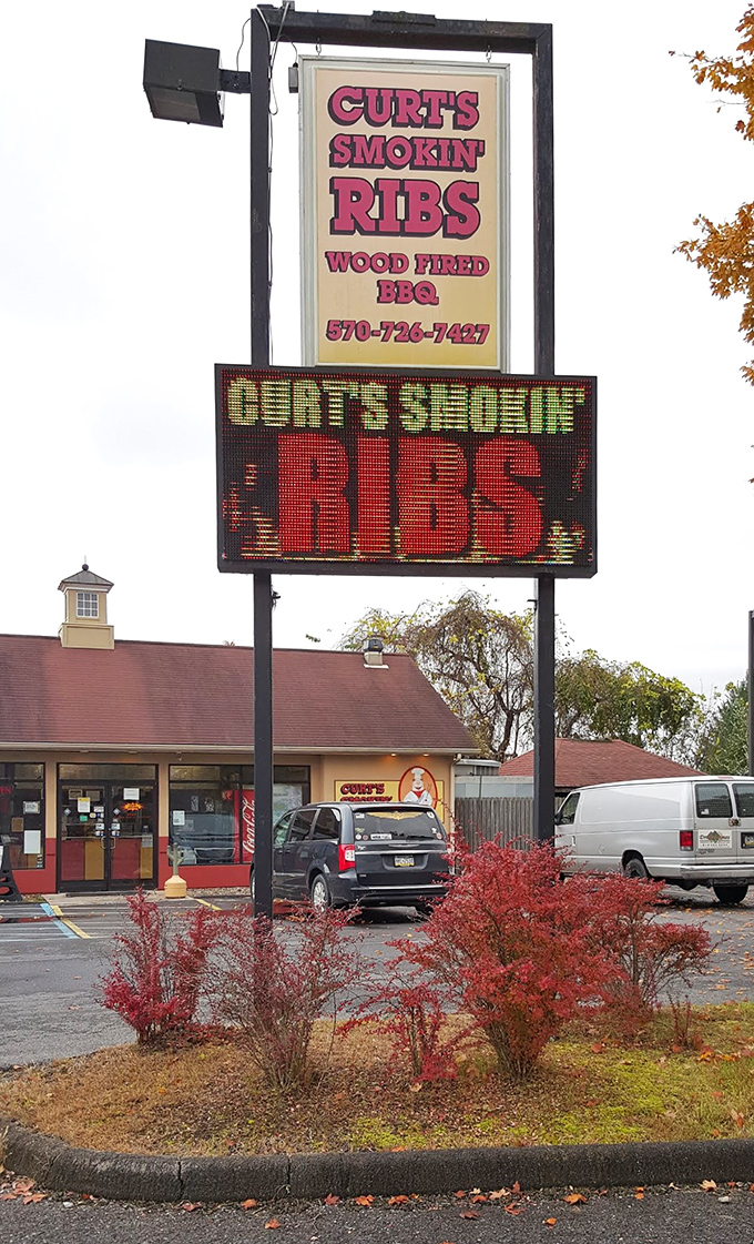 The sign says it all&mdash;"Curt's Smokin' Ribs" with no unnecessary flourishes. In Pennsylvania BBQ circles, these three words need no embellishment.