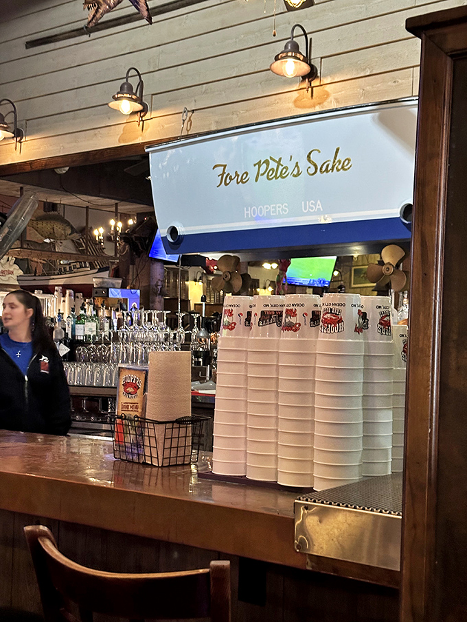 Fore Pete's Sake isn't just a clever name&mdash;it's where liquid refreshment flows as freely as the nearby bay.