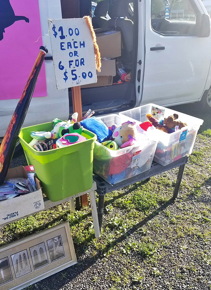 The universal language of bargain hunting&mdash;"$1 each or 6 for $5" might be the sweetest poetry ever written on a hand-painted flea market sign.
