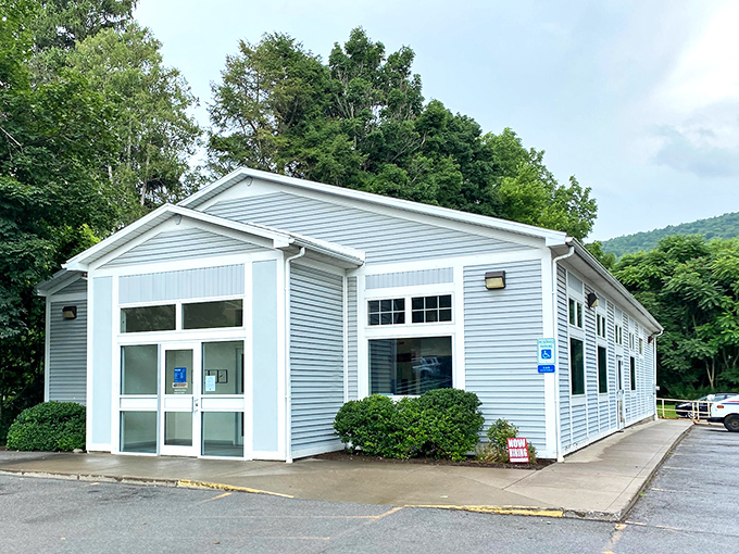 Even the post office in Naples looks charming—a blue-sided building that makes sending mail feel less like an errand and more like participating in local tradition.