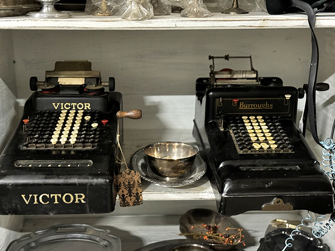 Before calculators and smartphones, these mechanical marvels from Victor and Burroughs kept the books balanced and the accountants employed.
