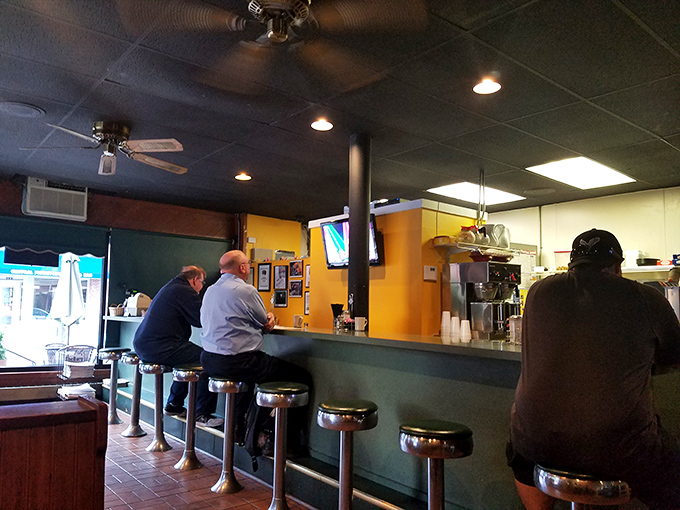The counter at Roxy's&mdash;where regulars perch like birds on a wire, sharing news, weather reports, and the occasional profound life observation.