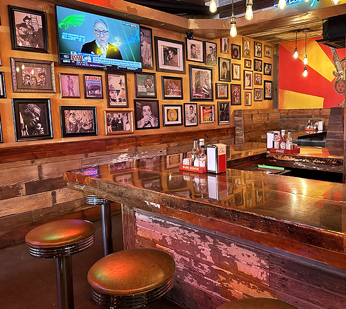 Counter seats with the best view in the house &ndash; watching your meal come together in real time.