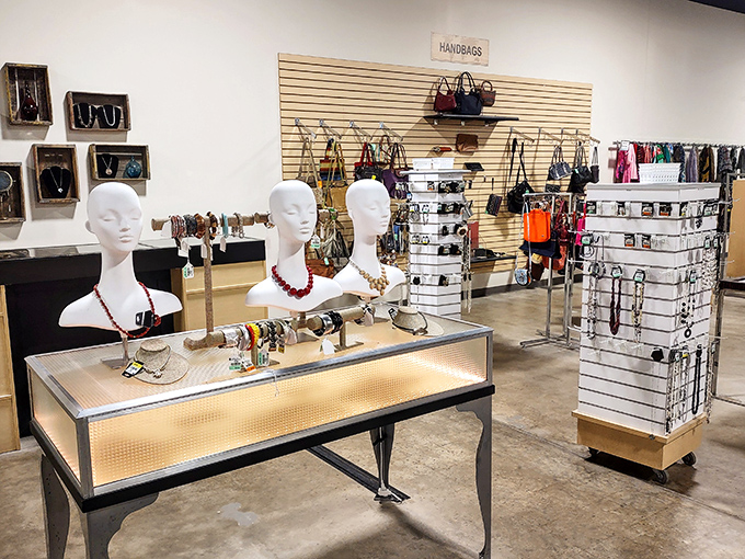 Jewelry and accessories that sparkle like new, priced like they know you have bills to pay.