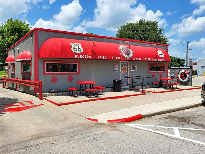 Sid's exterior is like a classic rock album cover&mdash;instantly recognizable, filled with character, and promising an experience that never goes out of style.