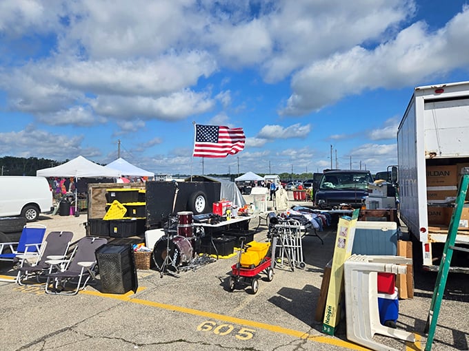 One person's castoffs, another's jackpot! The outdoor section showcases everything from beach chairs to drum sets under Wisconsin's ever-changing sky.