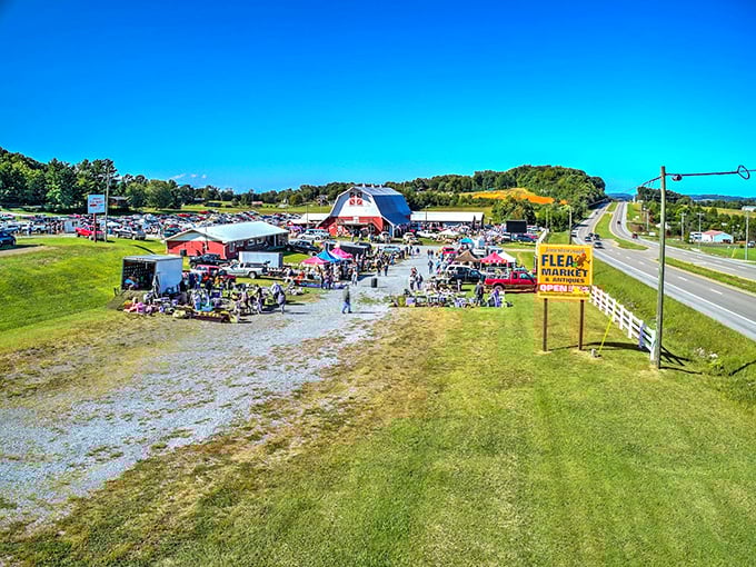 The gateway to adventure! This roadside view of the Jonesborough Flea Market promises a day of discoveries just waiting beyond the entrance sign.