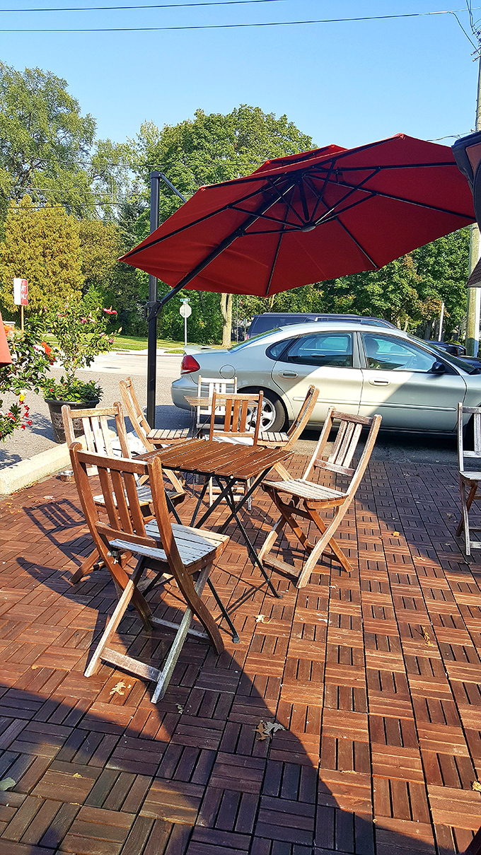 Outdoor seating for when the weather cooperates and you want your BBQ with a side of sunshine.
