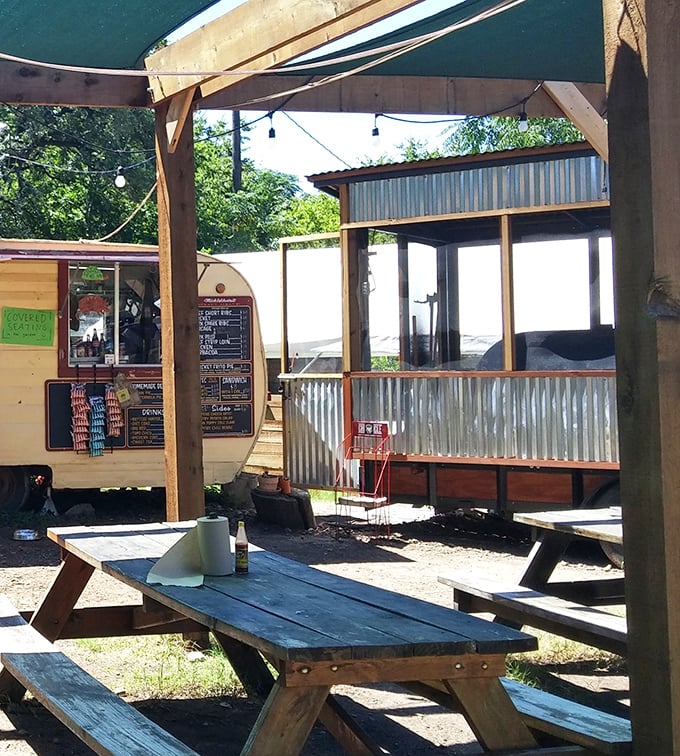 The outdoor seating area feels like the backyard barbecue of your dreams&mdash;if your dreams included professionally smoked meats and no cleanup.