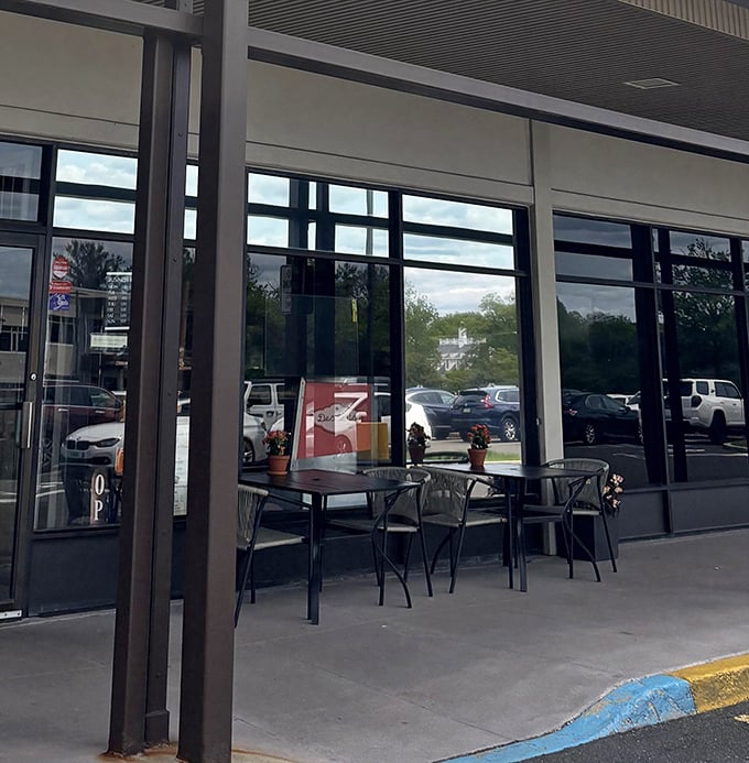 Outdoor seating offers fresh air with your fresh food &ndash; perfect for those beautiful Pennsylvania afternoons.